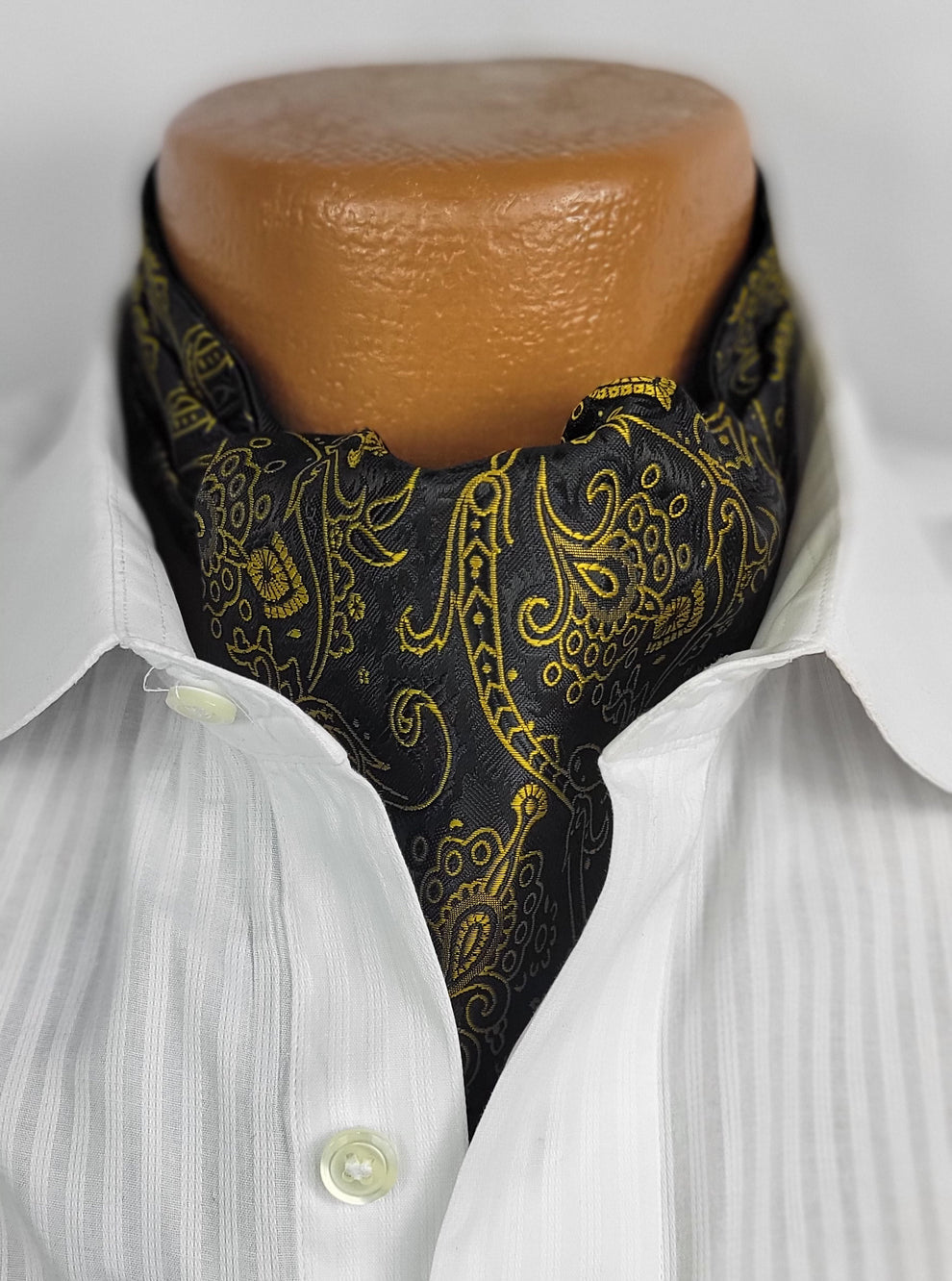 Alpha All Black Paisley Reversible Ascot – Worldwide Origins